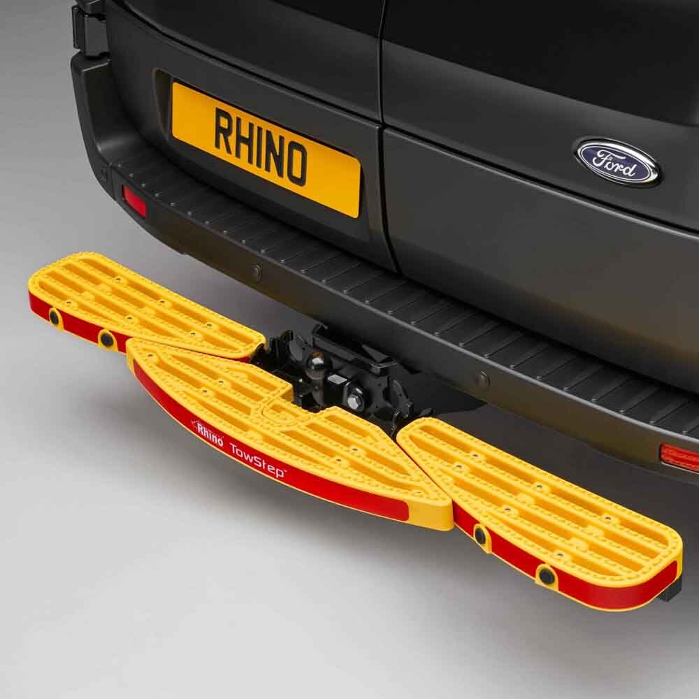 starre Hecktrittstufe für Mercedes Sprinter mit AHK